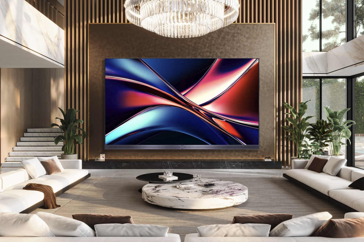 Hisense presenta su nueva pantalla MicroLED 136MX de 136 pulgadas en ...